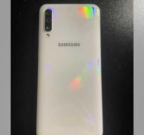 Samsung Galaxy A50, 6/128 ГБ