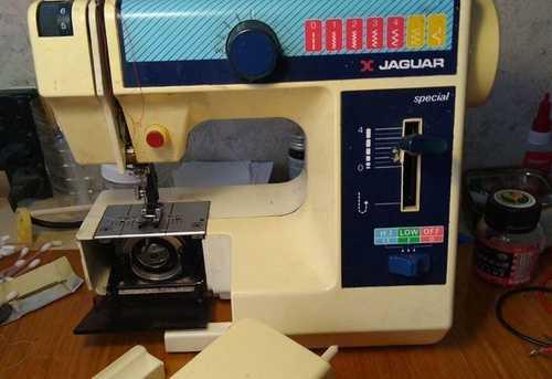 Швейная машина Jaguar