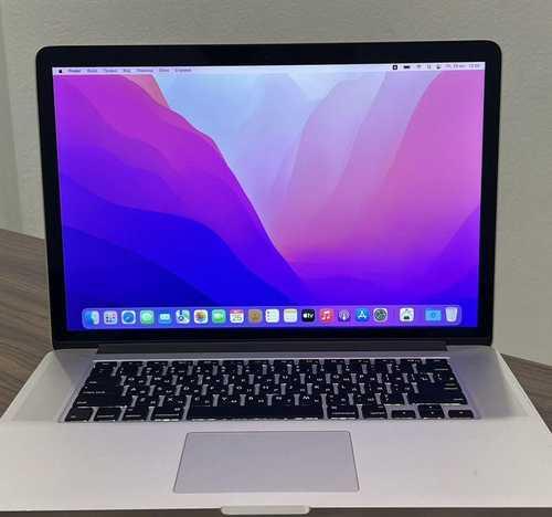 Apple macbook pro 15" 2016 i7 16gb 1tb
