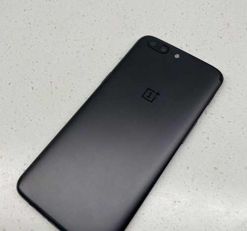 OnePlus 5T, 6/64 ГБ