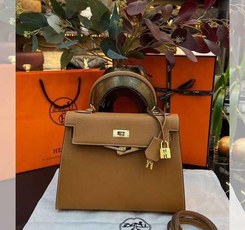 Сумка Hermes Kelly 28