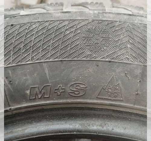 Maxxis SP3 Premitra Ice 18.4/65 R14