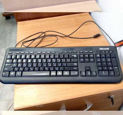 Клавиатура Microsoft Wired Keyboard 400