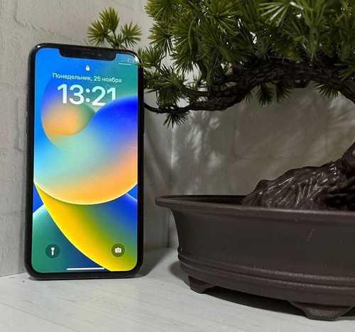 iPhone 11 Pro, 256 ГБ