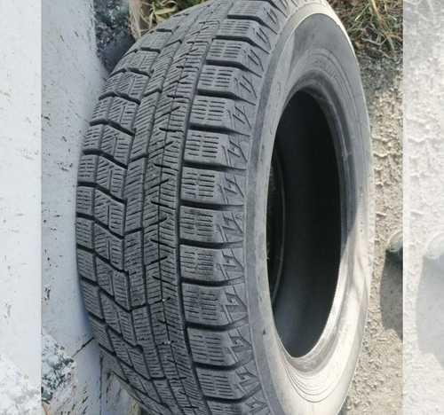 Yokohama Ice Guard IG60 215/60 R16 Q