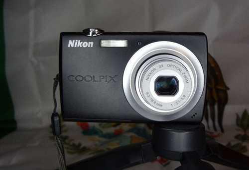 Nikon coolpix S203