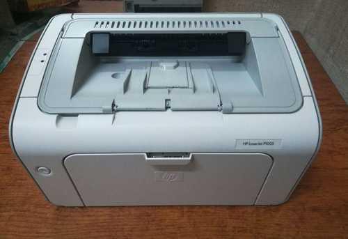 HP laserjet P1005 Пробег 800стр. Как новый