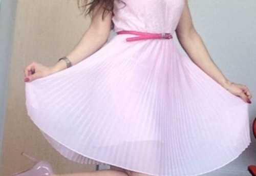 Нежное розовое платье XS шифон и кружева