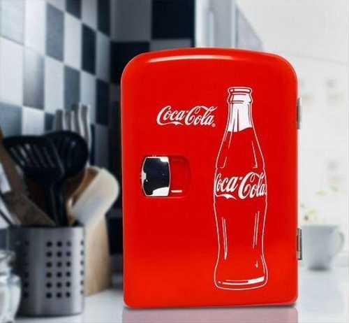 Дизайнерский мини-холодильник Coca-Cola