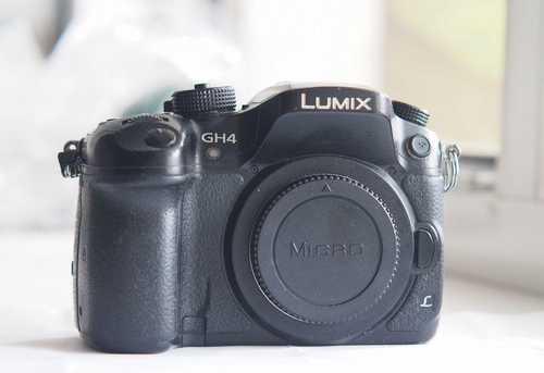 Panasonic Lumix GH4