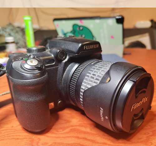 Fujifilm FinePix S9600