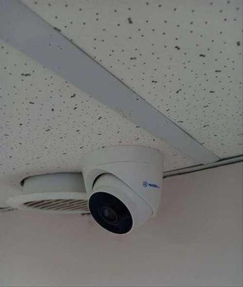 Камера видеонаблюдения,в помещение