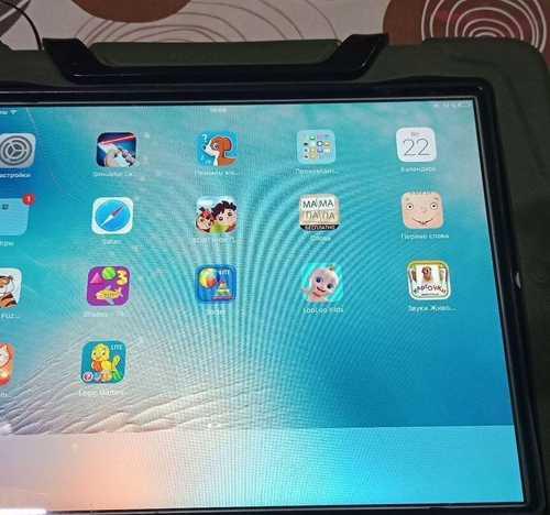 iPad 2 wifi/3g 16 г  sim