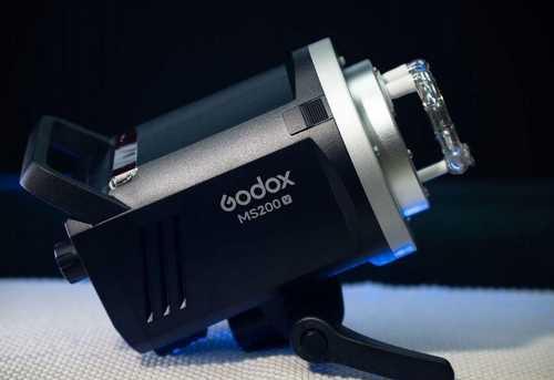 Вспышка студийная Godox MS200V