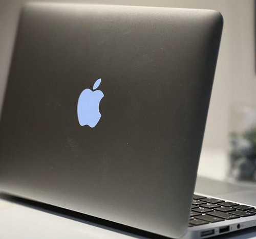 Apple MacBook Air 11 2015