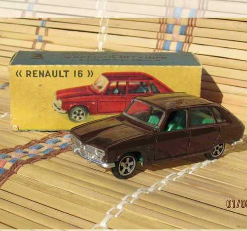 Дфи(Донецк) 1/43 Renault 16 (пластик) коричневый