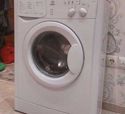 Узкая стиральная машинка б/у indesit wiun102