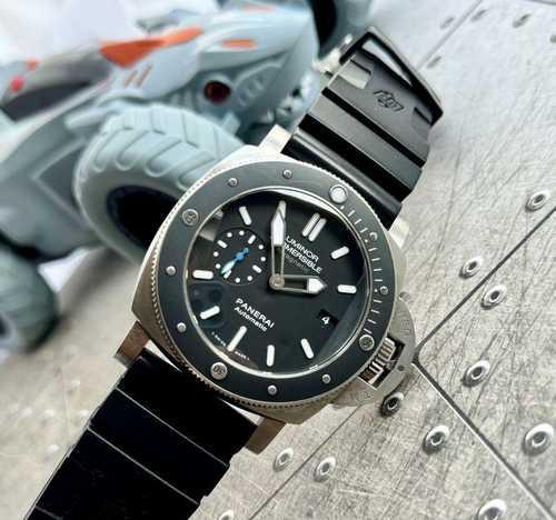 Часы panerai submersible pam1389