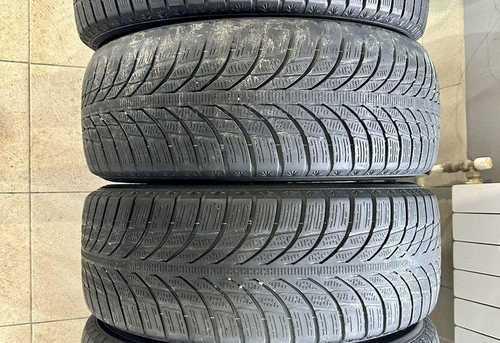 Kumho Radial 857 225/55 R17