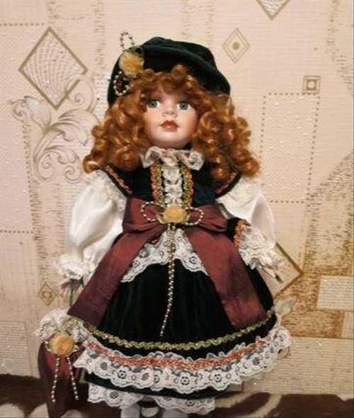 Фарфоровая кукла Remeco, коллекционная
