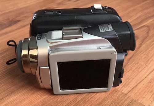 Цифровая видеокамера jvc GR-DF570E