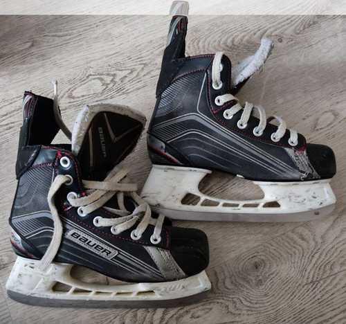 Хоккейные коньки bauer vapor x200