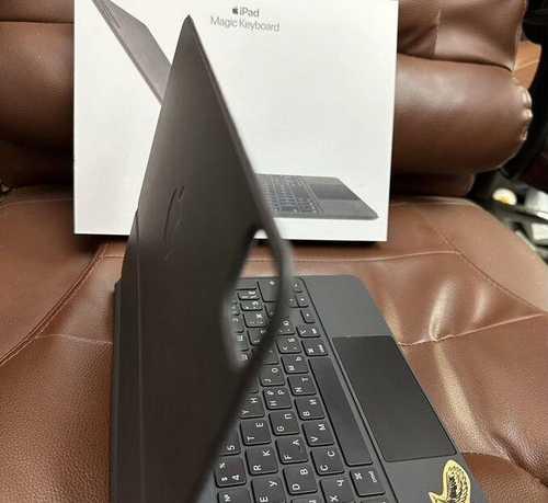 Чехол с клавиатурой iPad pro 11 идеал