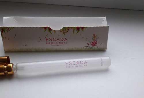 Escada cherry in the air
