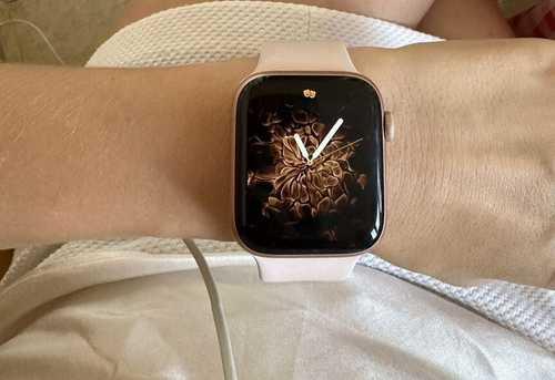 Apple Watch Series 6, 44 мм, корпус из алюминия