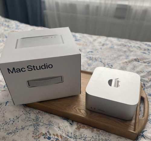 Apple Mac studio m1 max 32gb/512 gb