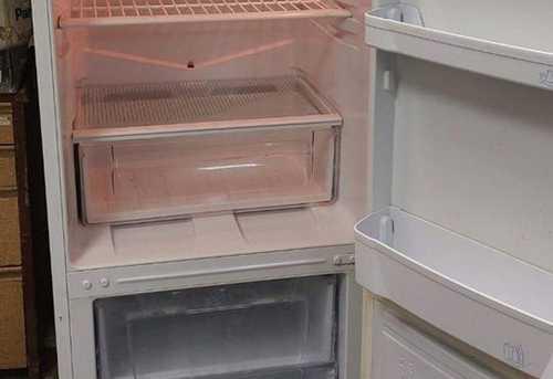 Холодильник двухкамерный Indesit доставлю