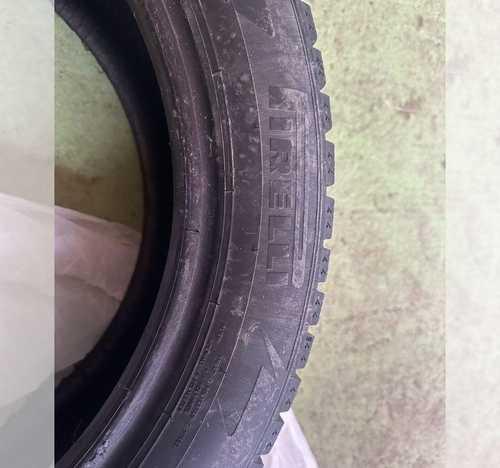 Pirelli Ice Zero 21.5/50 R17 95T