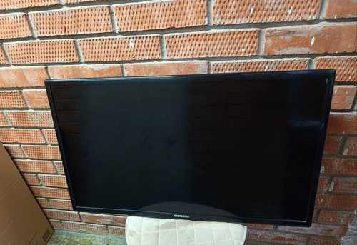 32" Телевизор Samsung UE32EH4000W, HD, черный