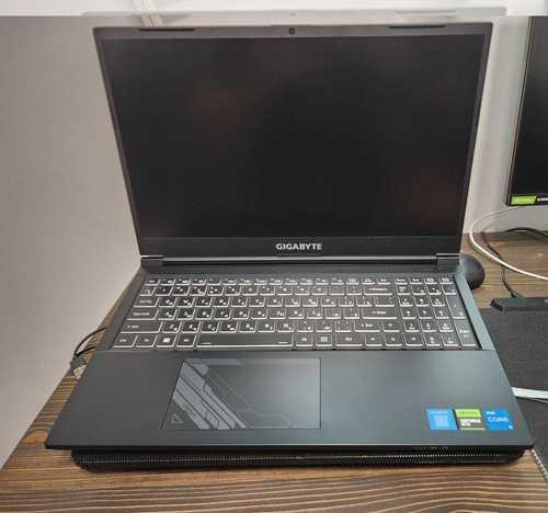 15.6" GIGABYTE G5 KF, Core i5, RAM 16ГБ, 512 ГБ, GeForce RTX 4060 8 ГБ