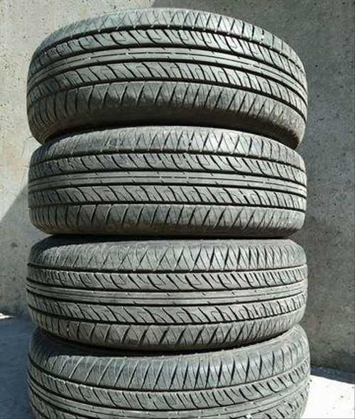 Dunlop Grandtrek PT2 215/70 R16 99S