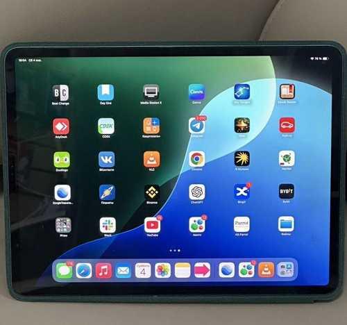 iPad Pro 12,9 4-го поколения на 512Гб