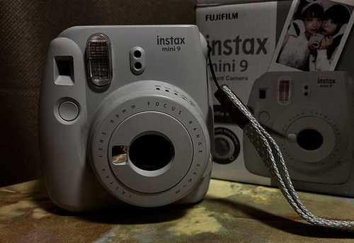 Polaroid instax mini 9