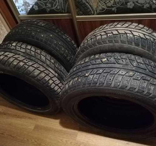 Kumho I'Zen KW22 205/55 R16 91T