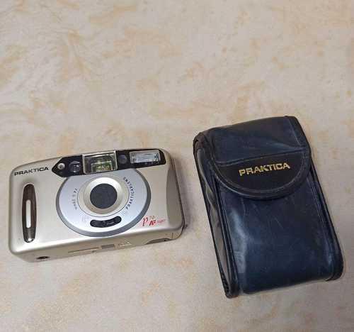 Пленочный фотоаппарат praktica p70