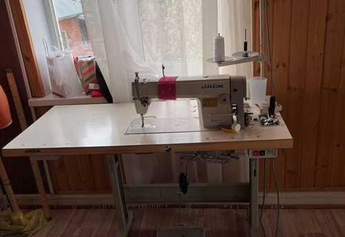 Прямострочная промышленная швейная машина Jack