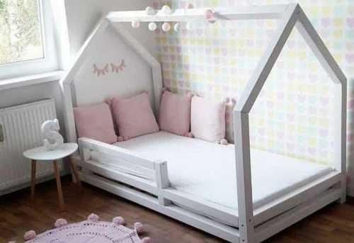Детская кровать домик низкий