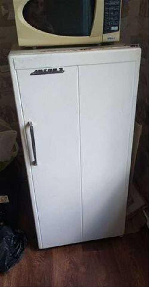 Холодильник Днепр 2 рабочий