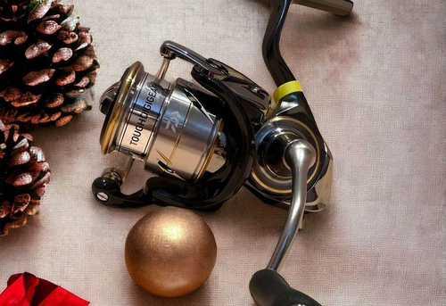 Катушка новая Daiwa 20 Luvias FC LT 2000S