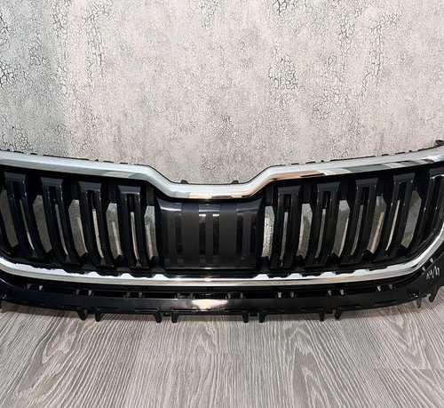 Решетка радиатора Skoda Kodiaq 2016- 565853653A