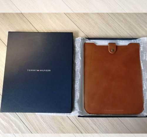 Чехол Tommy Hilfiger для планшета / Apple iPad 9,7