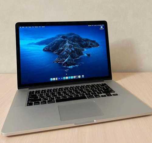 Macbook Pro 15 2015 i7 16gb 250gb