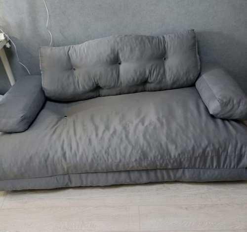 Диван бескаркасный б/у