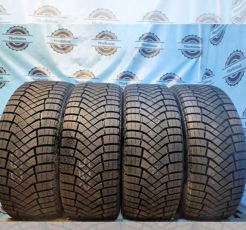 Pirelli Ice Zero FR 225/45 R19 122R