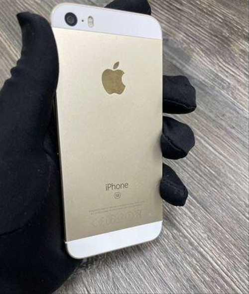 iPhone SE 16gb Gold