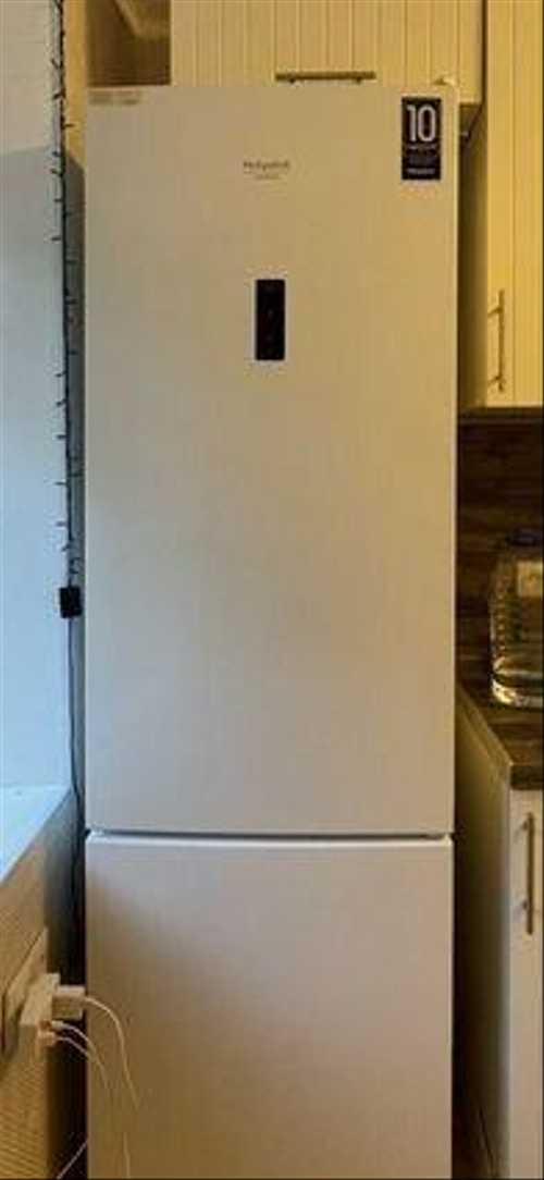 Холодильник Hotpoint-ariston 520 W б/у